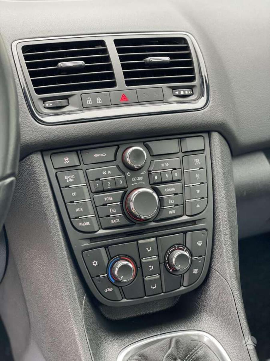 Opel Meriva 2012 Raseiniai, ar dzinēja tilpumu 1.40 L un nobraukumu 200 tūkst. km par 2499 €, foto 24 vietnē AUTOMOTO.COM.LV