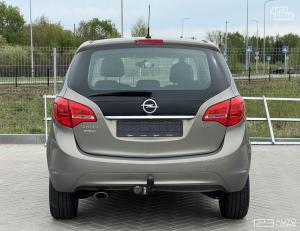 Opel Meriva 2013 in Taurage, with an engine capacity of 1.70 L and mileage of 213 thousand km for 3450 €, photo 10 on AUTOMOTO.COM.LV