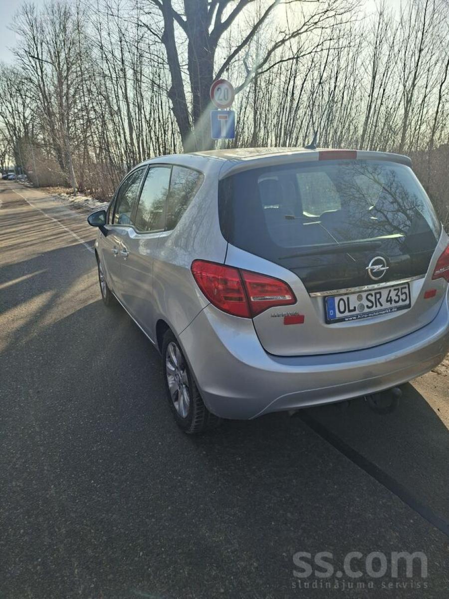 Opel Meriva 2013 Ogre, ar dzinēja tilpumu 1.40 L un nobraukumu 135 tūkst. km par 4150 €, foto 4 vietnē AUTOMOTO.COM.LV