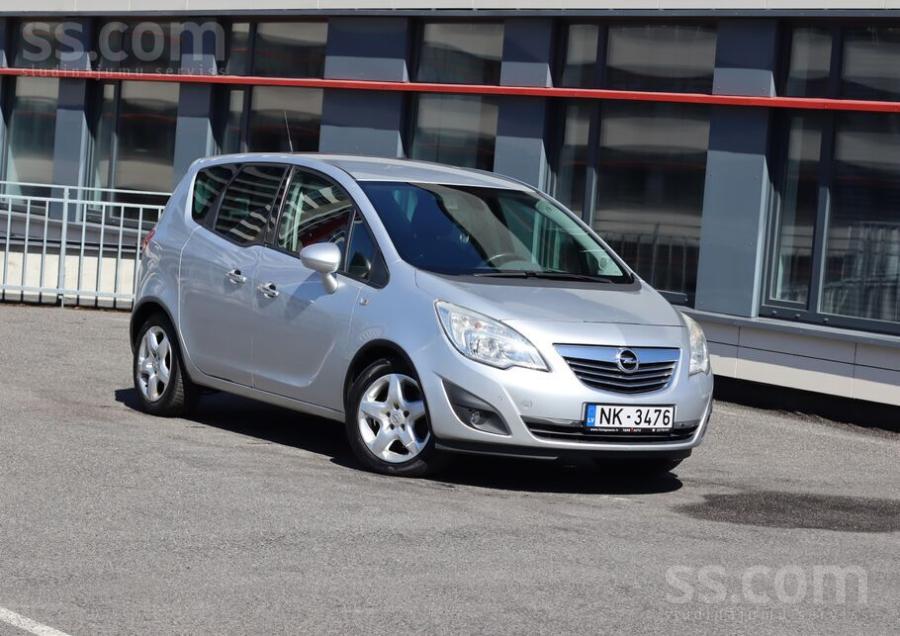 Opel Meriva 2013 in Riga, with an engine capacity of 1.70 L and mileage of 217 thousand km for 2980 €, photo 1 on AUTOMOTO.COM.LV