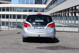 Opel Meriva 2013 in Riga, with an engine capacity of 1.70 L and mileage of 217 thousand km for 2980 €, photo 6 on AUTOMOTO.COM.LV