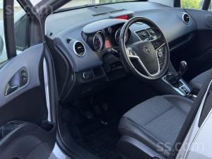 Opel Meriva 2013 in Riga, with an engine capacity of 1.70 L and mileage of 217 thousand km for 2980 €, photo 8 on AUTOMOTO.COM.LV