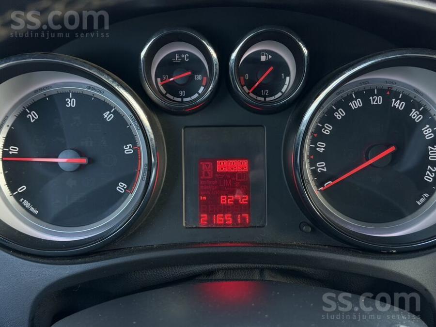 Opel Meriva 2013 in Riga, with an engine capacity of 1.70 L and mileage of 217 thousand km for 2980 €, photo 16 on AUTOMOTO.COM.LV