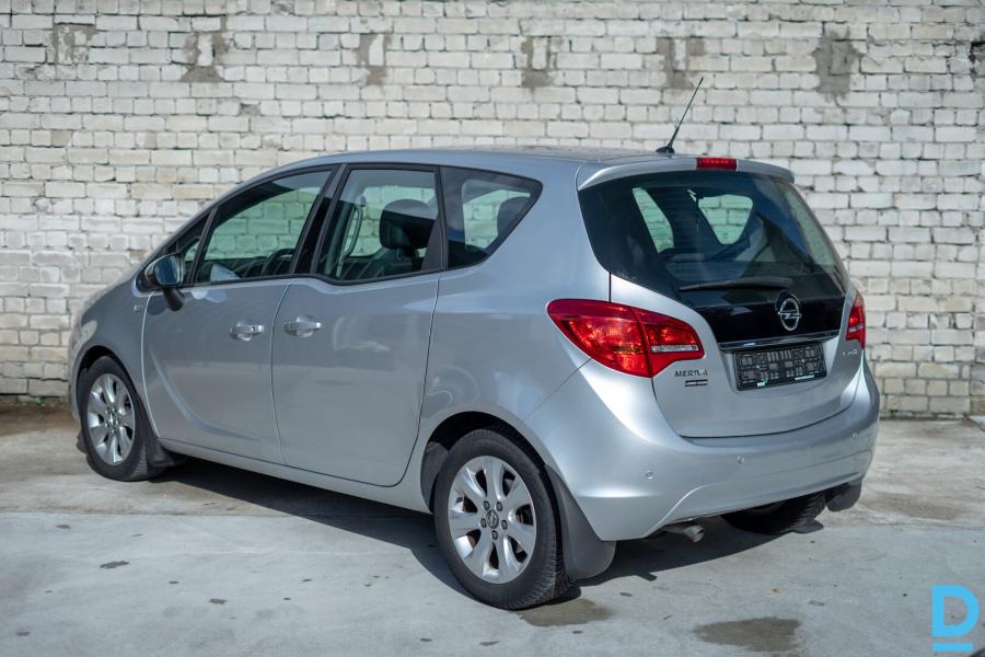 Opel Meriva 2015 Liepāja, ar dzinēja tilpumu 1.60 L un nobraukumu 255 tūkst. km par 4900 €, foto 4 vietnē AUTOMOTO.COM.LV