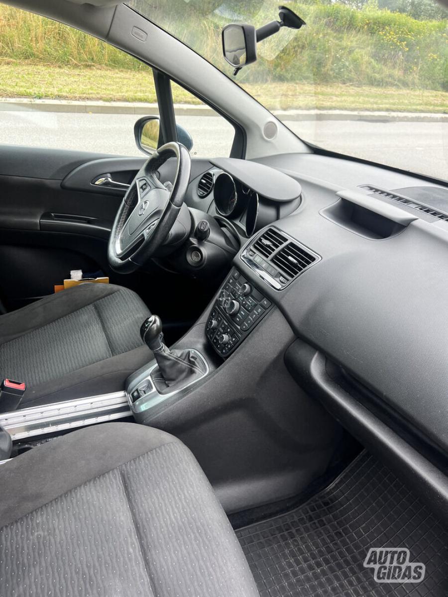 Opel Meriva 2015 in Klaipeda, with an engine capacity of 1.40 L and mileage of 139 thousand km for 5900 €, photo 21 on AUTOMOTO.COM.LV