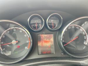 Opel Meriva 2015 in Klaipeda, with an engine capacity of 1.40 L and mileage of 139 thousand km for 5900 €, photo 30 on AUTOMOTO.COM.LV