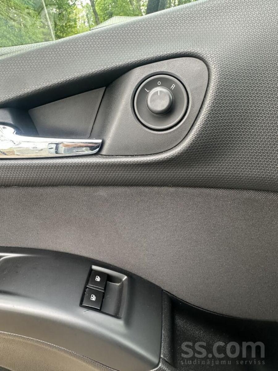 Opel Meriva 2016 Cēsis, ar dzinēja tilpumu 1.60 L un nobraukumu 0 tūkst. km par 5950 €, foto 12 vietnē AUTOMOTO.COM.LV