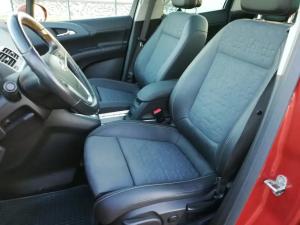 Orange Opel Meriva 2012 in Saldus, with an engine capacity of 1.70 L and mileage of 250 thousand km for 4990 €, photo 7 on AUTOMOTO.COM.LV