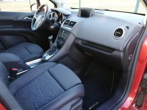 Orange Opel Meriva 2012 in Saldus, with an engine capacity of 1.70 L and mileage of 250 thousand km for 4990 €, photo 11 on AUTOMOTO.COM.LV