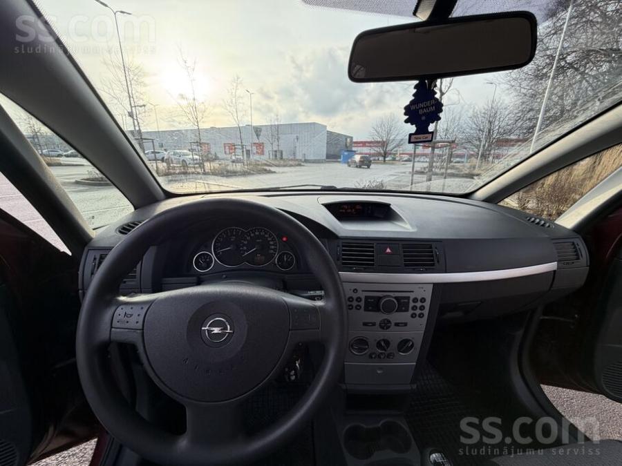 Red Opel Meriva 2005 in Riga, with an engine capacity of 1.60 L and mileage of 103 thousand km for 1600 €, photo 11 on AUTOMOTO.COM.LV