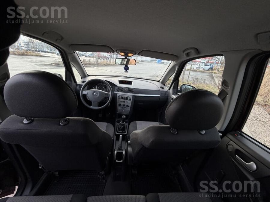 Red Opel Meriva 2005 in Riga, with an engine capacity of 1.60 L and mileage of 103 thousand km for 1600 €, photo 12 on AUTOMOTO.COM.LV