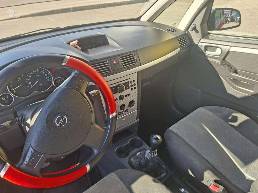 Sarkans Opel Meriva 2005 Plungė, ar dzinēja tilpumu 1.36 L un nobraukumu 125 tūkst. km par 850 €, foto 18 vietnē AUTOMOTO.COM.LV