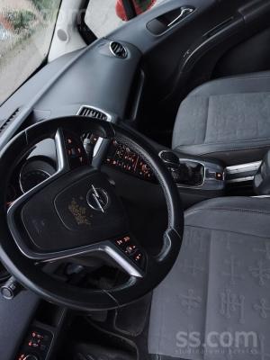 Sarkans Opel Meriva 2010 Jūrmala, ar dzinēja tilpumu 1.70 L un nobraukumu 280 tūkst. km par 2890 €, foto 7 vietnē AUTOMOTO.COM.LV