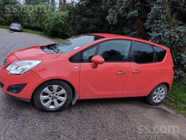 Sarkans Opel Meriva 2010 Jūrmala, ar dzinēja tilpumu 1.70 L un nobraukumu 280 tūkst. km par 2890 €, foto 5 vietnē AUTOMOTO.COM.LV