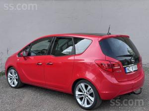 Sarkans Opel Meriva 2012 Rīga, ar dzinēja tilpumu 1.70 L un nobraukumu 228 tūkst. km par 3290 €, foto 7 vietnē AUTOMOTO.COM.LV