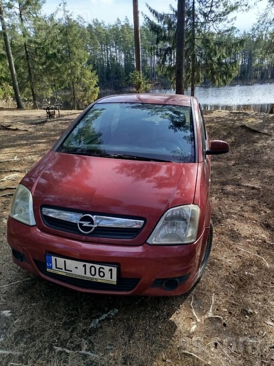 Sarkans Opel Meriva 2006 Tukums, ar dzinēja tilpumu 1.30 L un nobraukumu 350 tūkst. km par 1450 €, foto 1 vietnē AUTOMOTO.COM.LV