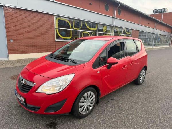 Sarkans Opel Meriva 2010 Viļņa, ar dzinēja tilpumu 1.70 L un nobraukumu 208 tūkst. km par 850 €, foto 2 vietnē AUTOMOTO.COM.LV