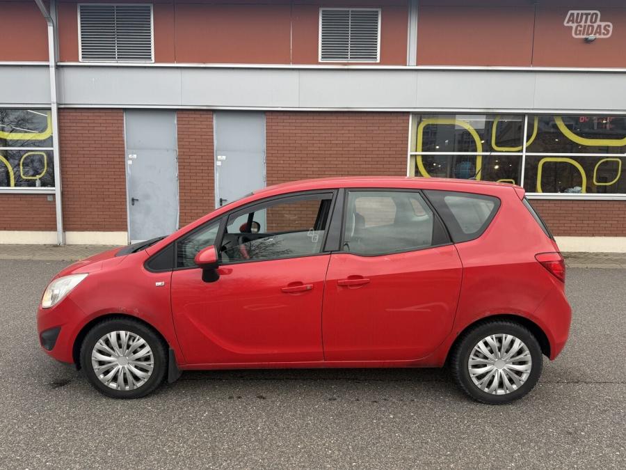Sarkans Opel Meriva 2010 Viļņa, ar dzinēja tilpumu 1.70 L un nobraukumu 208 tūkst. km par 850 €, foto 7 vietnē AUTOMOTO.COM.LV