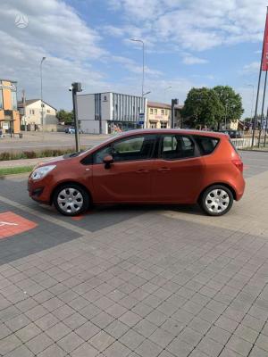 Sarkans Opel Meriva 2013 Kauņa, ar dzinēja tilpumu 1.40 L un nobraukumu 2 tūkst. km par 3350 €, foto 6 vietnē AUTOMOTO.COM.LV