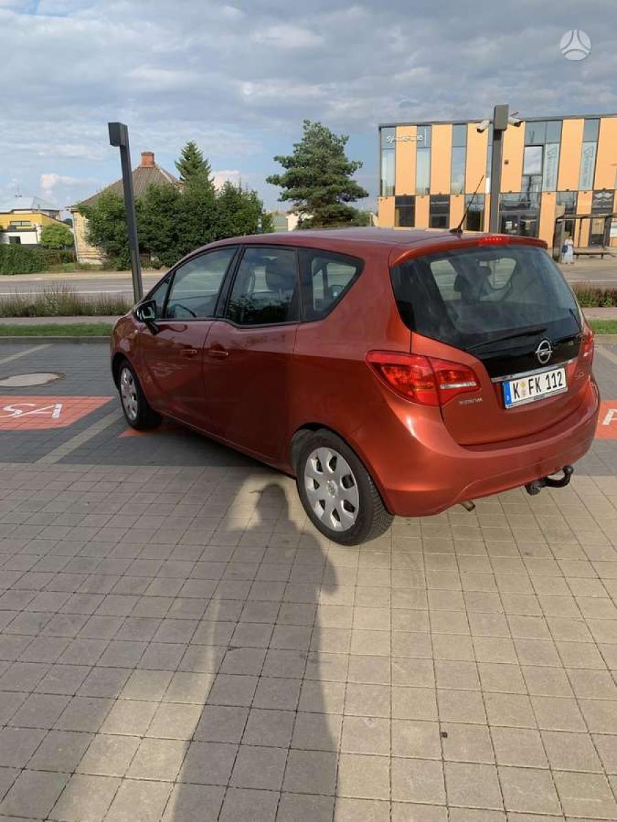 Sarkans Opel Meriva 2013 Kauņa, ar dzinēja tilpumu 1.40 L un nobraukumu 2 tūkst. km par 3350 €, foto 7 vietnē AUTOMOTO.COM.LV