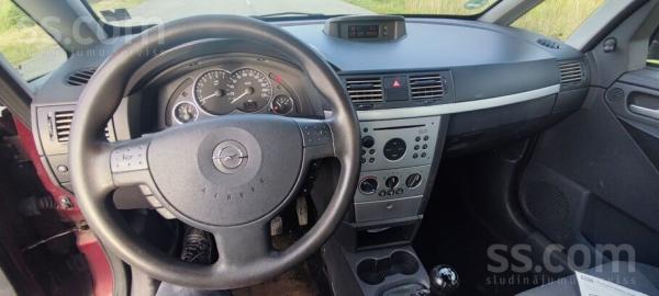 Опель Мерива 2004 в Елгава на AUTOMOTO.COM.LV Красный Опель Мерива 2004 в Елгава, объемом двигателя 1.60 л и пробегом 275 тыс. км за 950 €, фото 8 на AUTOMOTO.COM.LV