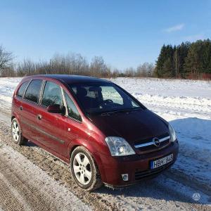 Sarkans Opel Meriva 2005 Utena, ar dzinēja tilpumu 1.70 L un nobraukumu 300 tūkst. km par 800 €, foto  vietnē AUTOMOTO.COM.LV