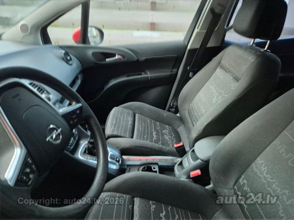 Опель Мерива 2011 в Таллин на AUTOMOTO.COM.LV Красный Опель Мерива 2011 в Таллин, объемом двигателя 1.70 л и пробегом 217 тыс. км за 3290 €, фото 6 на AUTOMOTO.COM.LV