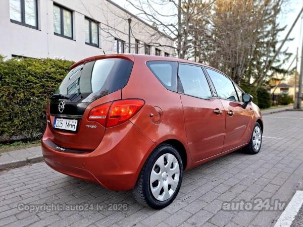 Red Opel Meriva 2012 in Tallinn, with an engine capacity of 1.40 L and mileage of 185 thousand km for 2200 €, photo 6 on AUTOMOTO.COM.LV