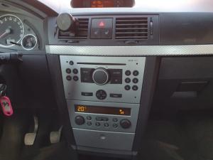 Opel Meriva 2007 Rīga, ar dzinēja tilpumu 1.70 L un nobraukumu 214 tūkst. km par 3650 €, foto 10 vietnē AUTOMOTO.COM.LV