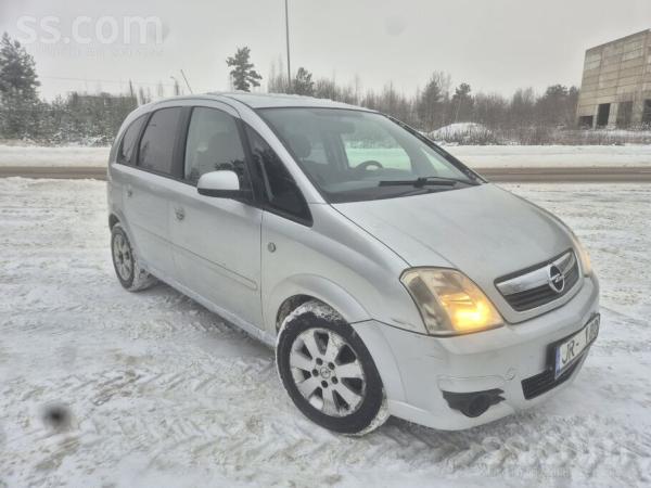 Opel Meriva 2008 in Daugavpils, with an engine capacity of 1.70 L and mileage of 240 thousand km for 1450 €, photo 2 on AUTOMOTO.COM.LV