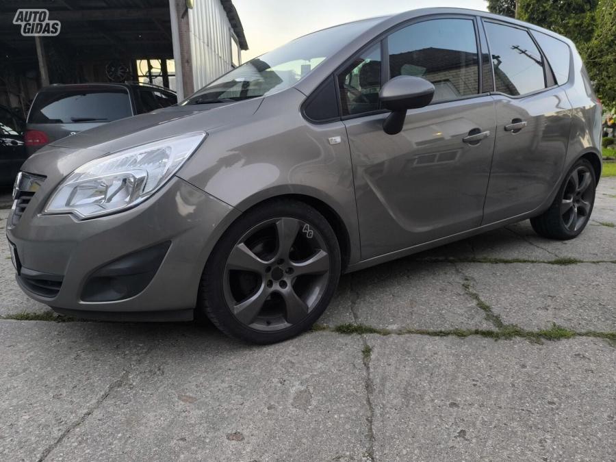 Opel Meriva 2011 Mažeikiai, ar dzinēja tilpumu 1.40 L un nobraukumu 238 tūkst. km par 2900 €, foto 8 vietnē AUTOMOTO.COM.LV