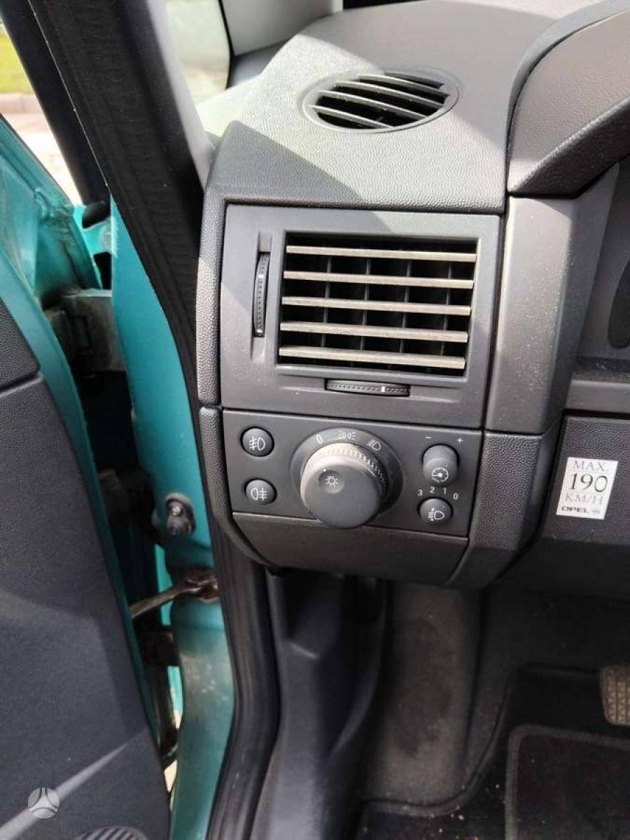 Opel Meriva 2004 Marijampole, ar dzinēja tilpumu 1.60 L un nobraukumu 159 tūkst. km par 600 €, foto 9 vietnē AUTOMOTO.COM.LV