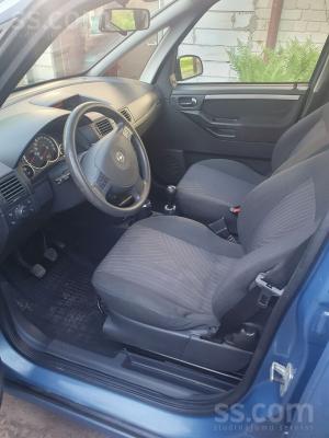 Opel Meriva 2006 in Tukums, with an engine capacity of 1.40 L and mileage of 238 thousand km for 2350 €, photo 5 on AUTOMOTO.COM.LV