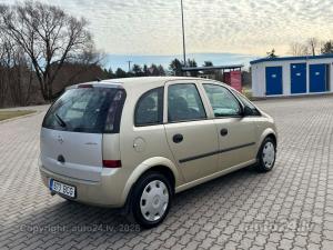 Opel Meriva 2010 in Narva, with an engine capacity of 1.40 L and mileage of 81 thousand km for 1100 €, photo 3 on AUTOMOTO.COM.LV