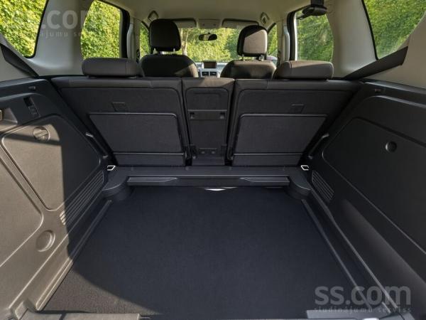 Balts Opel Meriva 2011 Rīga, ar dzinēja tilpumu 1.30 L un nobraukumu 250 tūkst. km par 2400 €, foto 4 vietnē AUTOMOTO.COM.LV