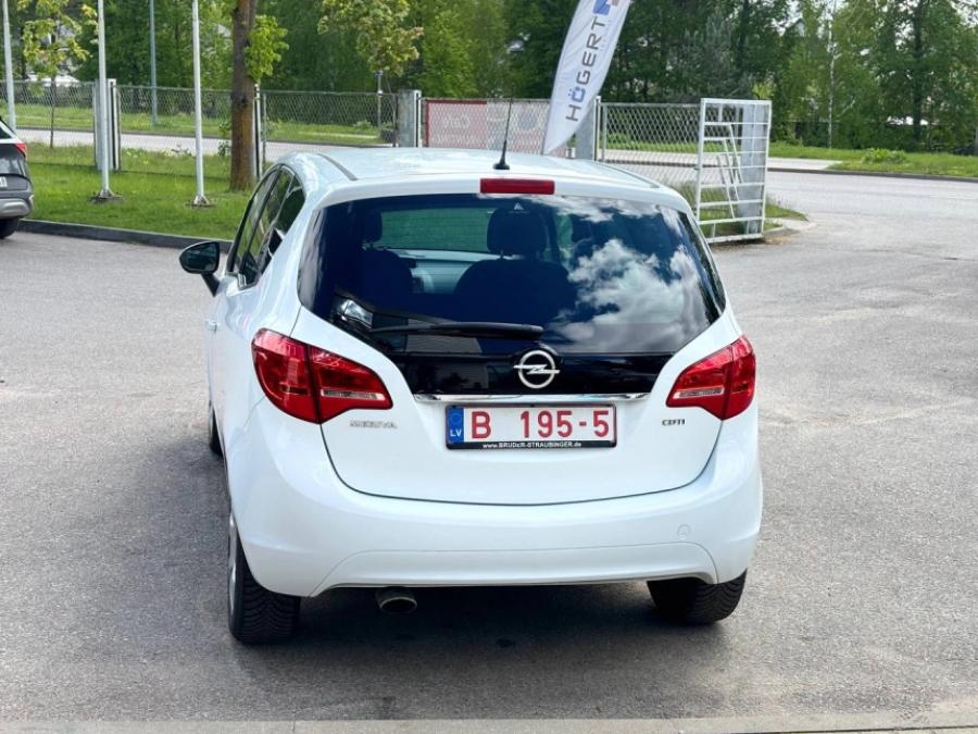 Balts Opel Meriva 2012 Rīga, ar dzinēja tilpumu 1.70 L un nobraukumu 157 tūkst. km par 4600 €, foto 8 vietnē AUTOMOTO.COM.LV