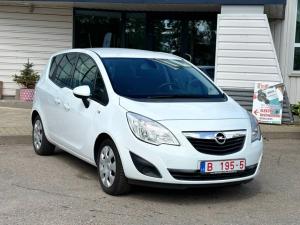 Balts Opel Meriva 2012 Rīga, ar dzinēja tilpumu 1.70 L un nobraukumu 157 tūkst. km par 4600 €, foto 14 vietnē AUTOMOTO.COM.LV