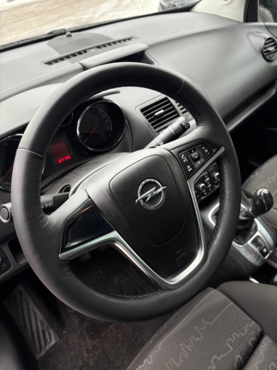 Balts Opel Meriva 2012 Rīga, ar dzinēja tilpumu 1.70 L un nobraukumu 157 tūkst. km par 4600 €, foto 17 vietnē AUTOMOTO.COM.LV