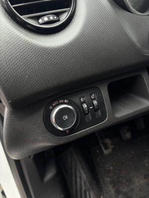Balts Opel Meriva 2012 Rīga, ar dzinēja tilpumu 1.70 L un nobraukumu 157 tūkst. km par 4600 €, foto 20 vietnē AUTOMOTO.COM.LV