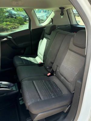 Balts Opel Meriva 2012 Rīga, ar dzinēja tilpumu 1.70 L un nobraukumu 157 tūkst. km par 4600 €, foto 25 vietnē AUTOMOTO.COM.LV