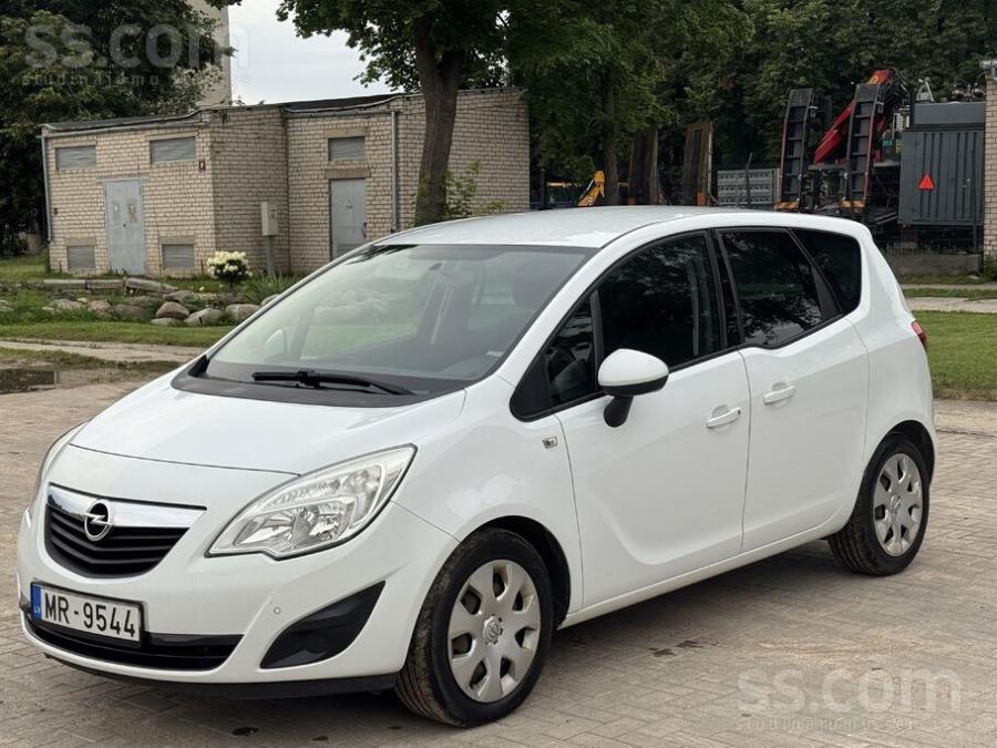 Balts Opel Meriva 2012 Jelgava, ar dzinēja tilpumu 1.70 L un nobraukumu 246 tūkst. km par 2700 €, foto 6 vietnē AUTOMOTO.COM.LV