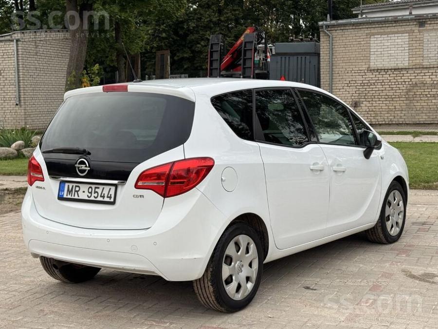 Balts Opel Meriva 2012 Jelgava, ar dzinēja tilpumu 1.70 L un nobraukumu 246 tūkst. km par 2700 €, foto 7 vietnē AUTOMOTO.COM.LV