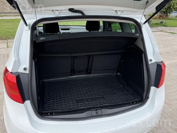 Balts Opel Meriva 2012 Jelgava, ar dzinēja tilpumu 1.70 L un nobraukumu 246 tūkst. km par 2700 €, foto 7 vietnē AUTOMOTO.COM.LV