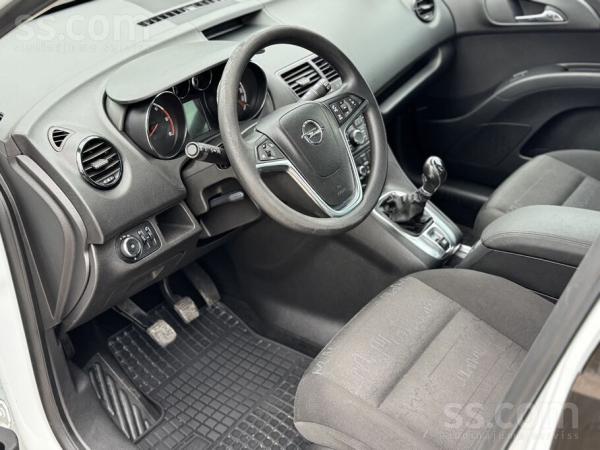Balts Opel Meriva 2012 Jelgava, ar dzinēja tilpumu 1.70 L un nobraukumu 246 tūkst. km par 2700 €, foto 8 vietnē AUTOMOTO.COM.LV