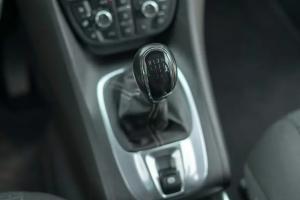 Balts Opel Meriva 2015 Liepāja, ar dzinēja tilpumu 1.60 L un nobraukumu 215 tūkst. km par 5600 €, foto 21 vietnē AUTOMOTO.COM.LV