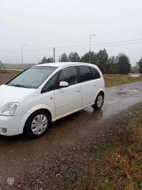 Balts Opel Meriva 2003 Kretinga, ar dzinēja tilpumu 1.69 L un nobraukumu 270 tūkst. km par 650 €, foto 3 vietnē AUTOMOTO.COM.LV