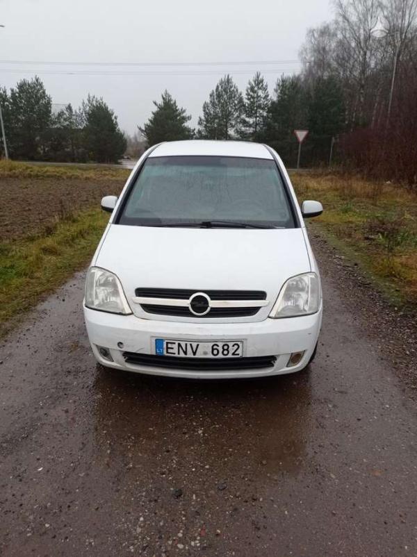 Balts Opel Meriva 2003 Kretinga, ar dzinēja tilpumu 1.69 L un nobraukumu 270 tūkst. km par 650 €, foto 4 vietnē AUTOMOTO.COM.LV