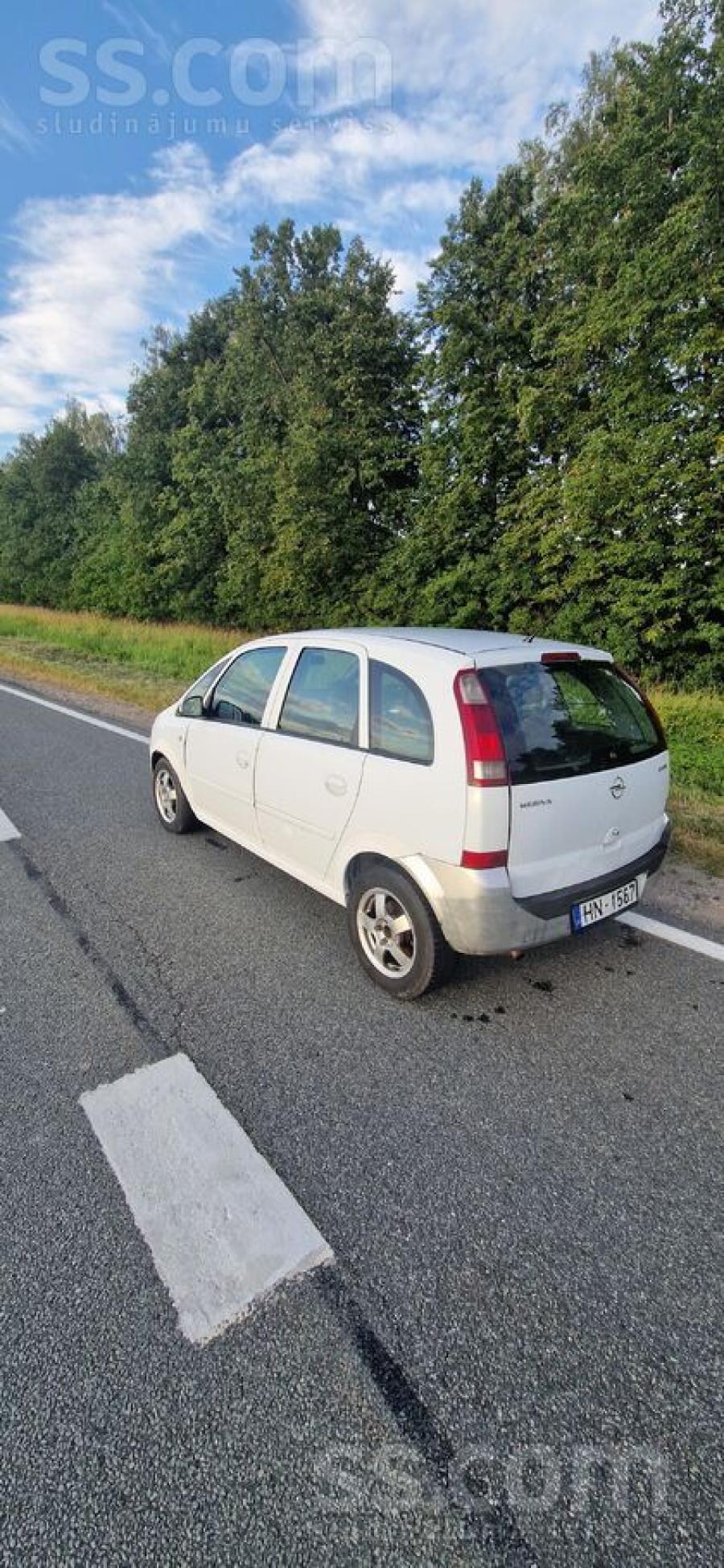 White Opel Meriva 2006 in Jelgava, with an engine capacity of 1.70 L and mileage of 280 thousand km for 550 €, photo 3 on AUTOMOTO.COM.LV
