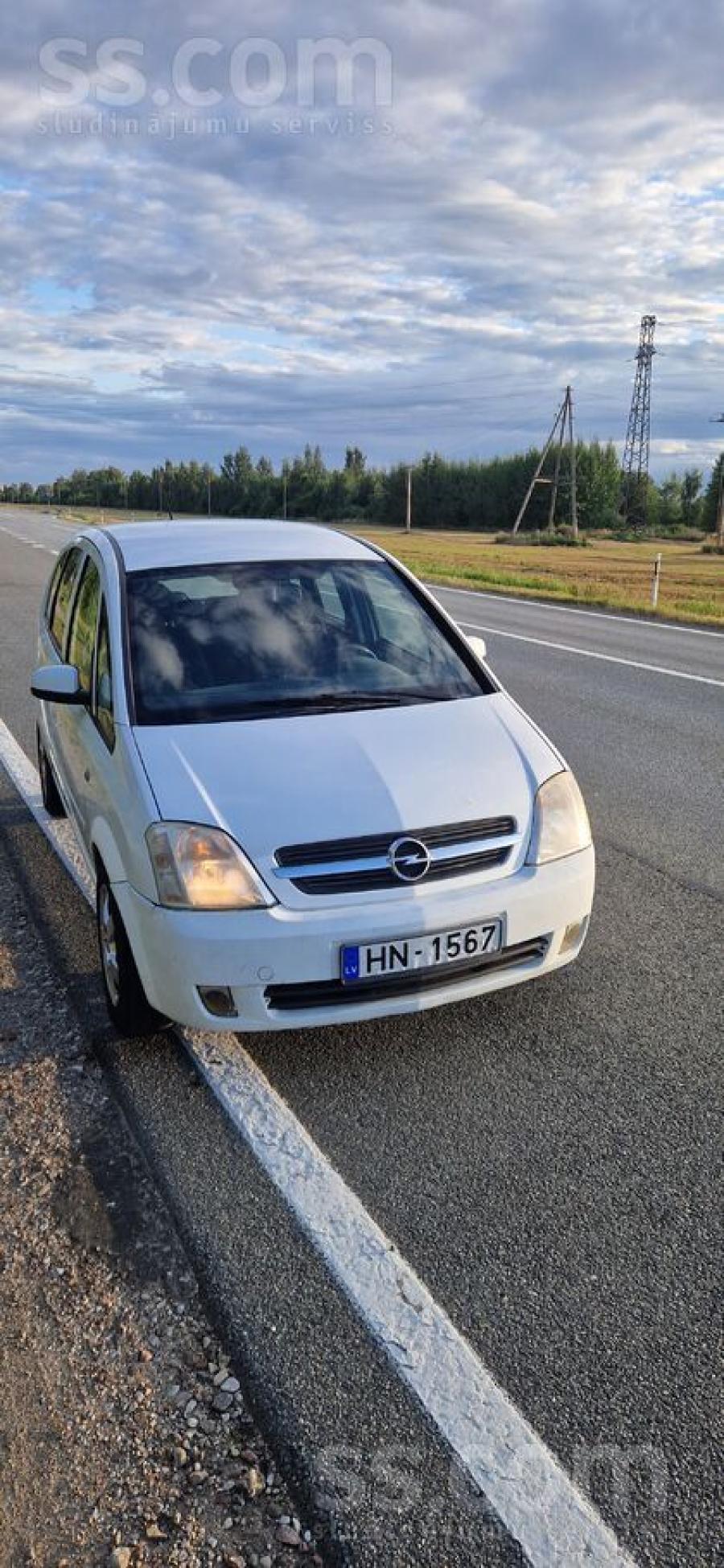 White Opel Meriva 2006 in Jelgava, with an engine capacity of 1.70 L and mileage of 280 thousand km for 550 €, photo 4 on AUTOMOTO.COM.LV