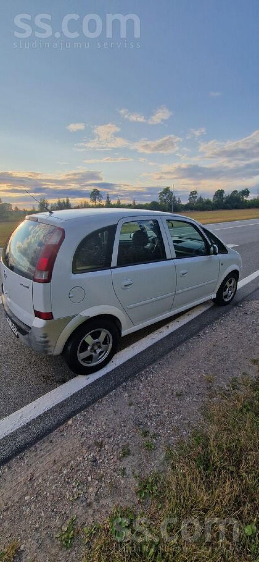 White Opel Meriva 2006 in Jelgava, with an engine capacity of 1.70 L and mileage of 280 thousand km for 550 €, photo 6 on AUTOMOTO.COM.LV